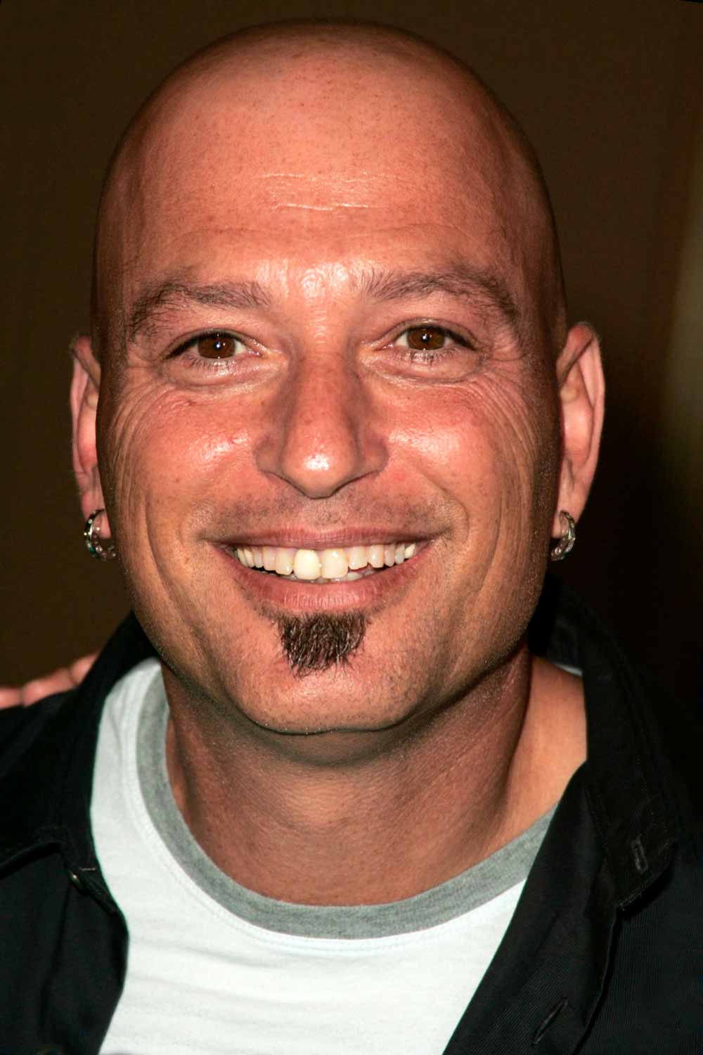 A Complete Guide To A Beard Without Mustache | MensHaircuts.com