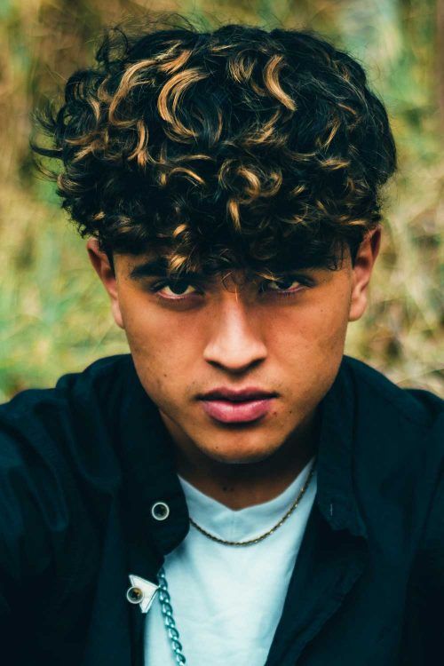 Jewfro Hairstyle Almanac For The High-End Hair Look | MensHaircuts.com