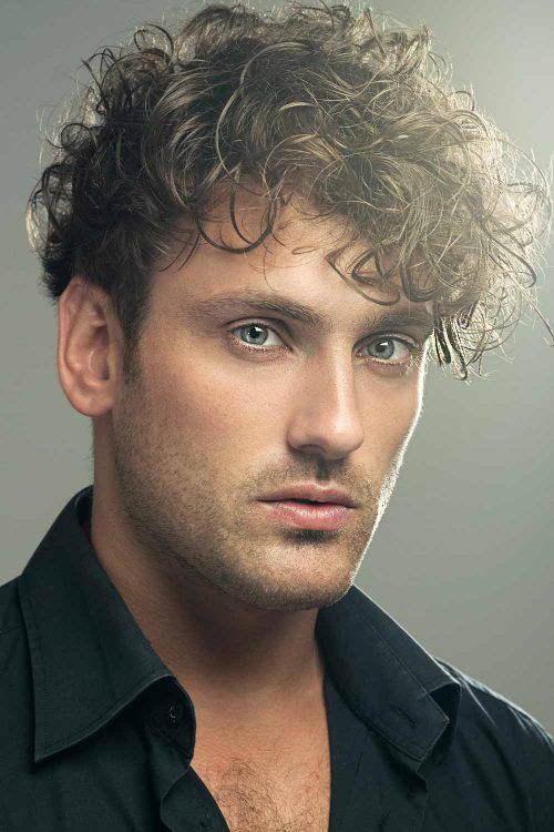 Jewfro Hairstyle Almanac For The High-End Hair Look | MensHaircuts.com