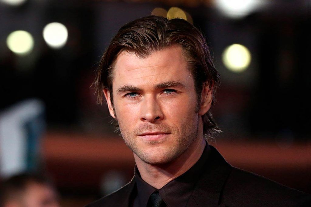 How To Get Chris Hemsworth Thor Ragnarok Haircut | MensHaircuts.com