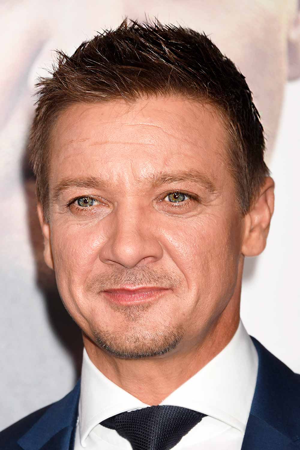 25 Simple Hair Styles Men Should Get Next Year - Mens Haircuts