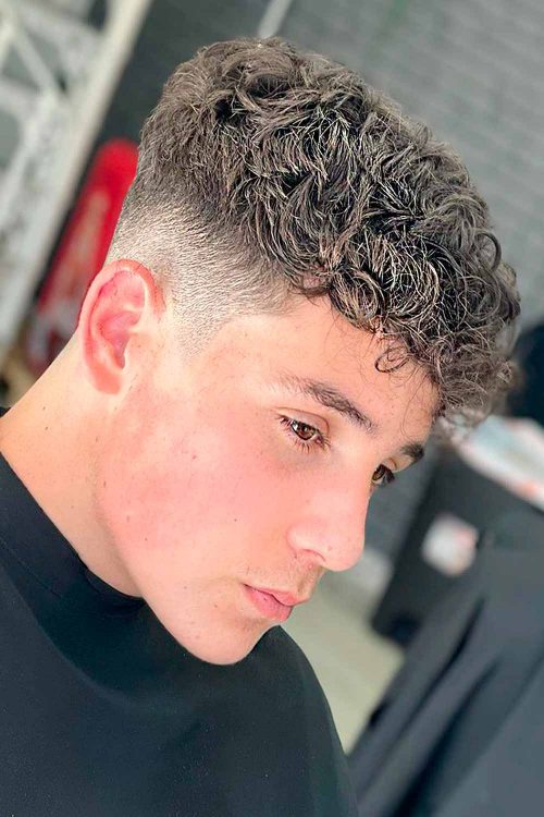 25 Simple Hair Styles Men Should Get Next Year - Mens Haircuts