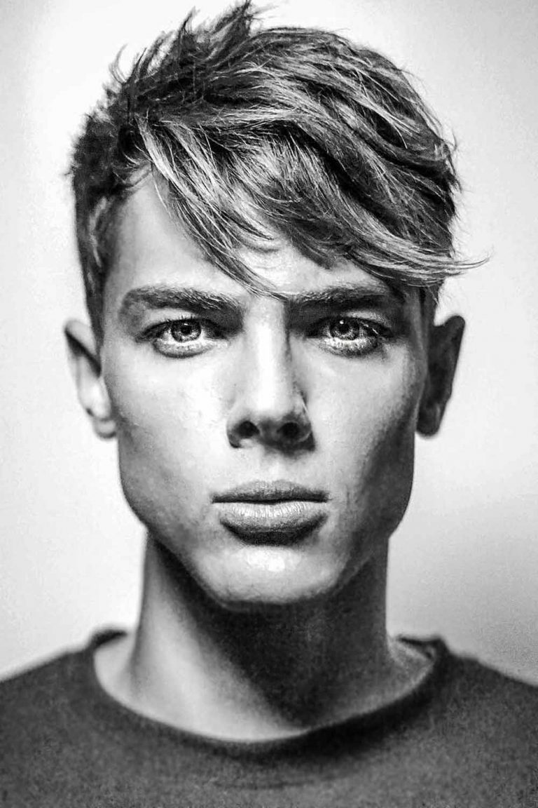 40 Exelant Hairstyles For Men With Straight Hair