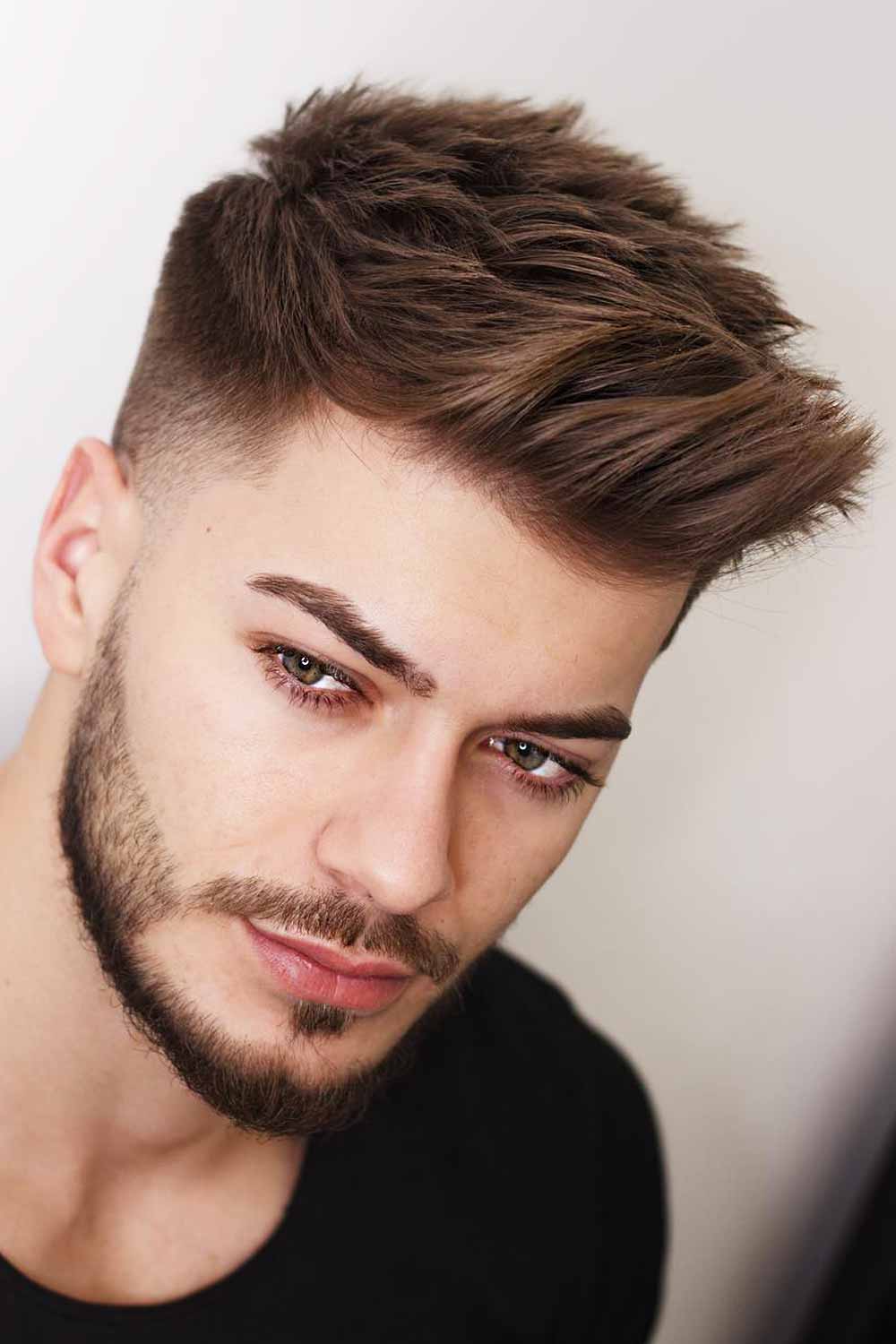 40 Exelant Hairstyles For Men With Straight Hair