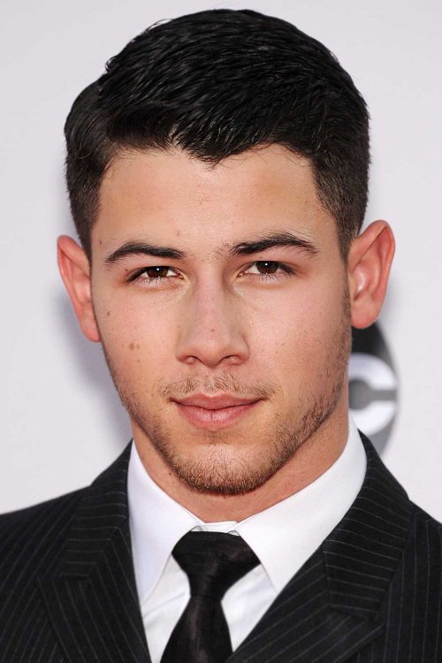 Face Shapes For Men: Determination Guide