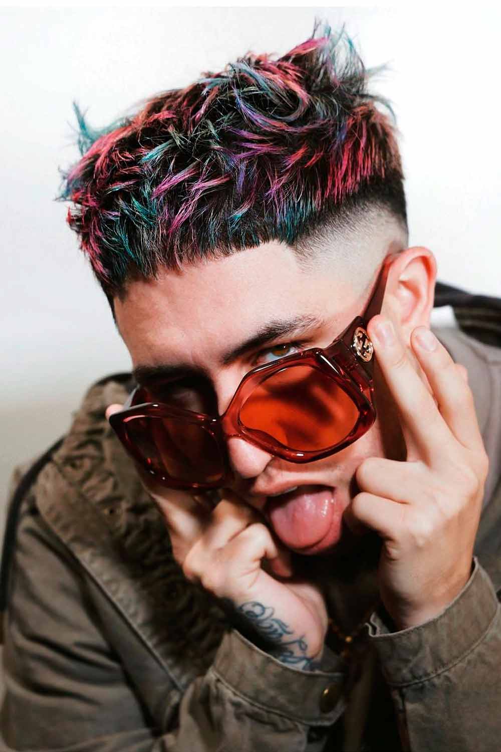 Men's Hair Highlights: A Contemporary Style Guide