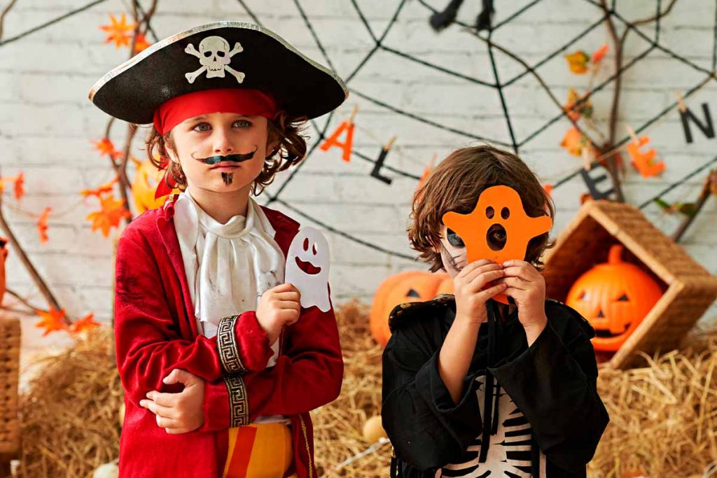 35 Easy-to-Make Halloween Costume Ideas for Boys at Home