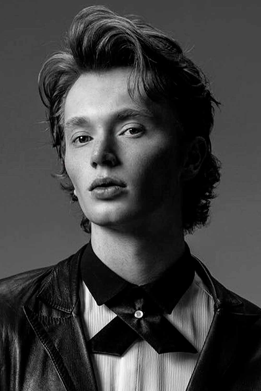 40 Haircuts For Men With Thick Hair & Styling Tips