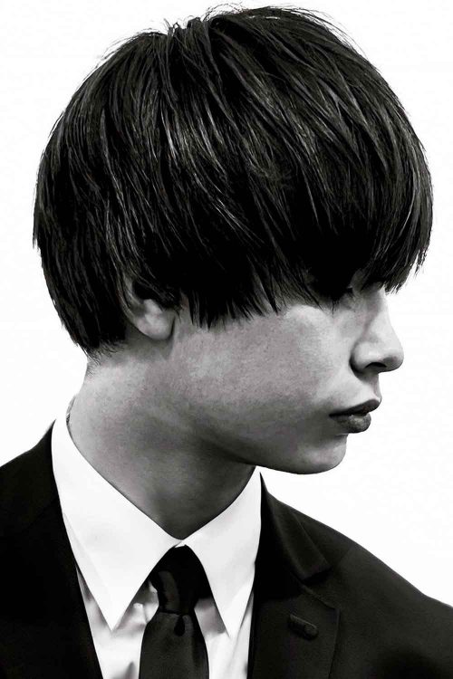 25 Men's Bowl Cut Ideas Making a Comeback in 2024